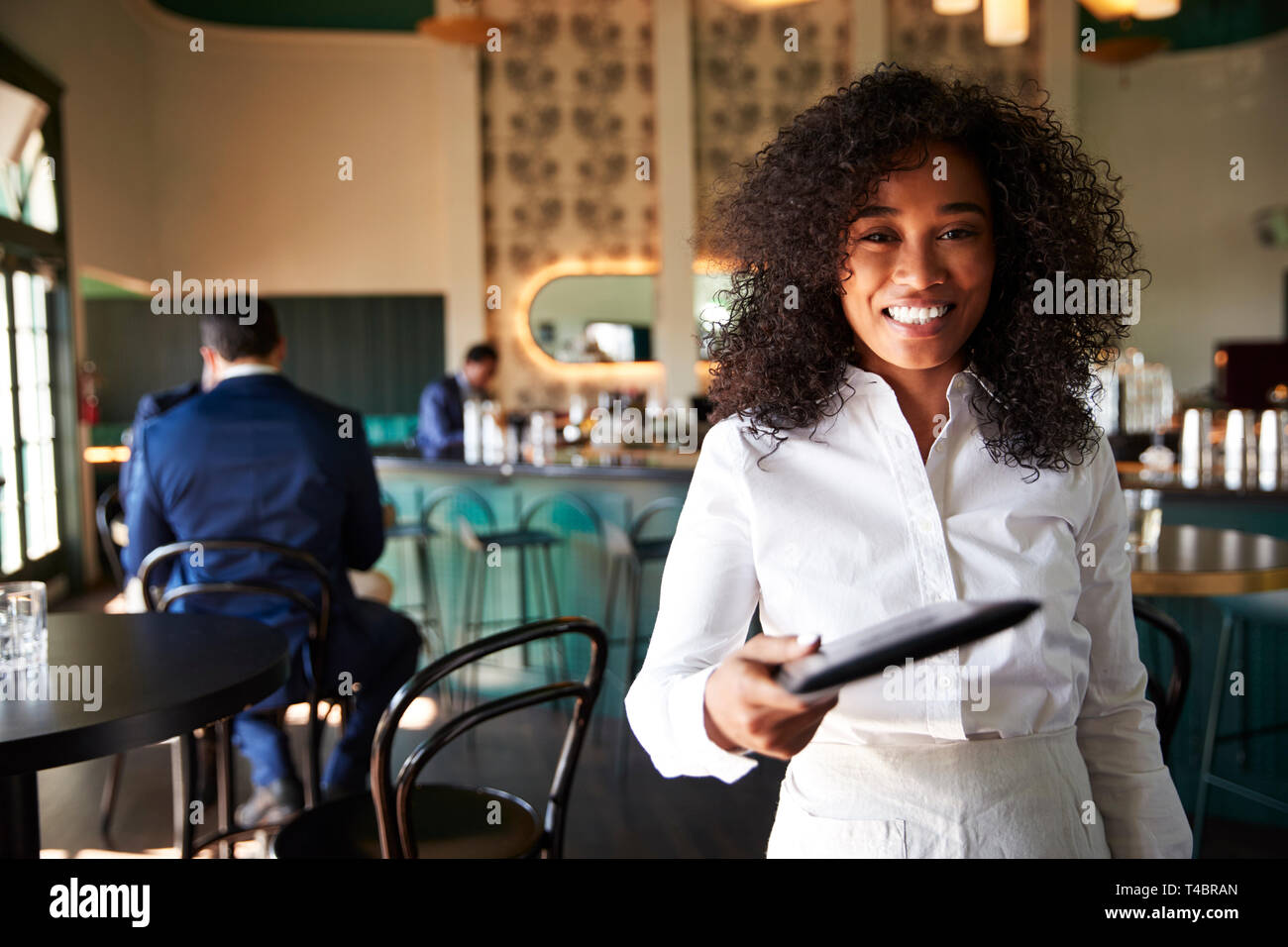 Paying in cheque at counter hi-res stock photography and images - Alamy