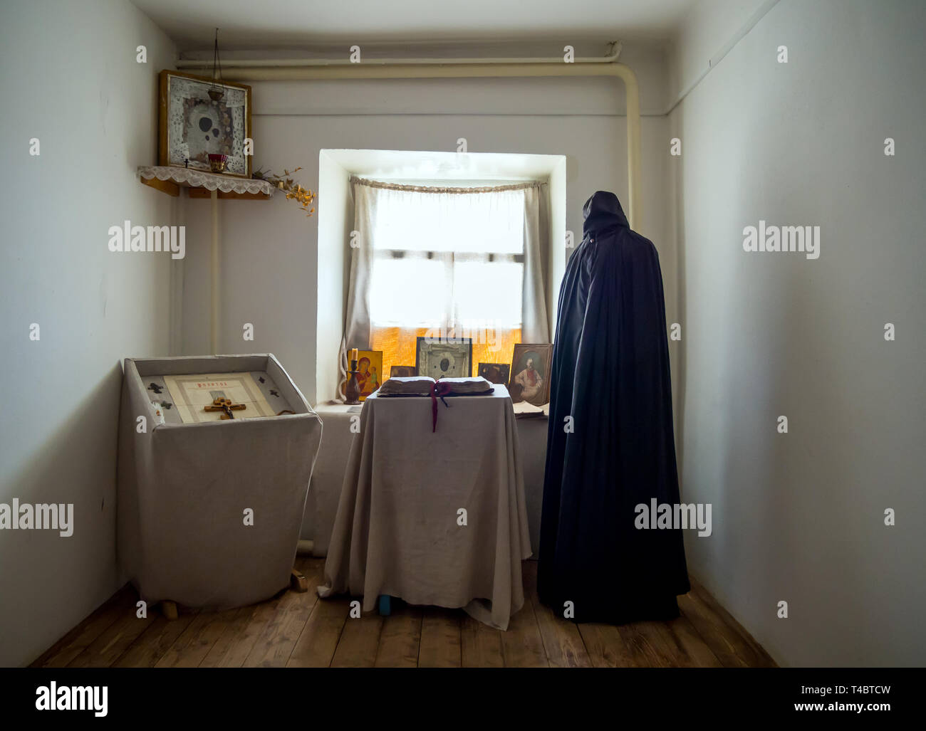 Zadonsk, Russia - August 28, 2018: Reconstruction of the monastic cell ...