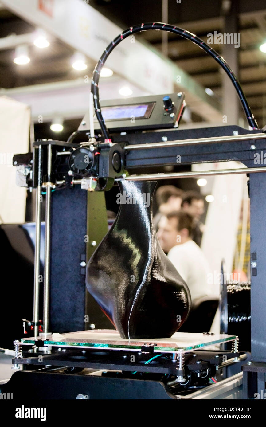 3d printer computer hi-res stock photography and images - Alamy