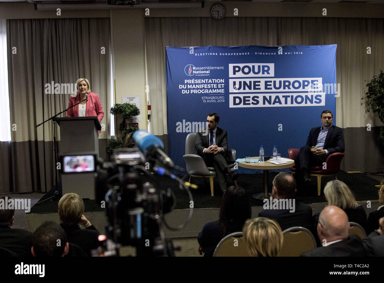 Right rassemblement nationals hi-res stock photography and images - Alamy