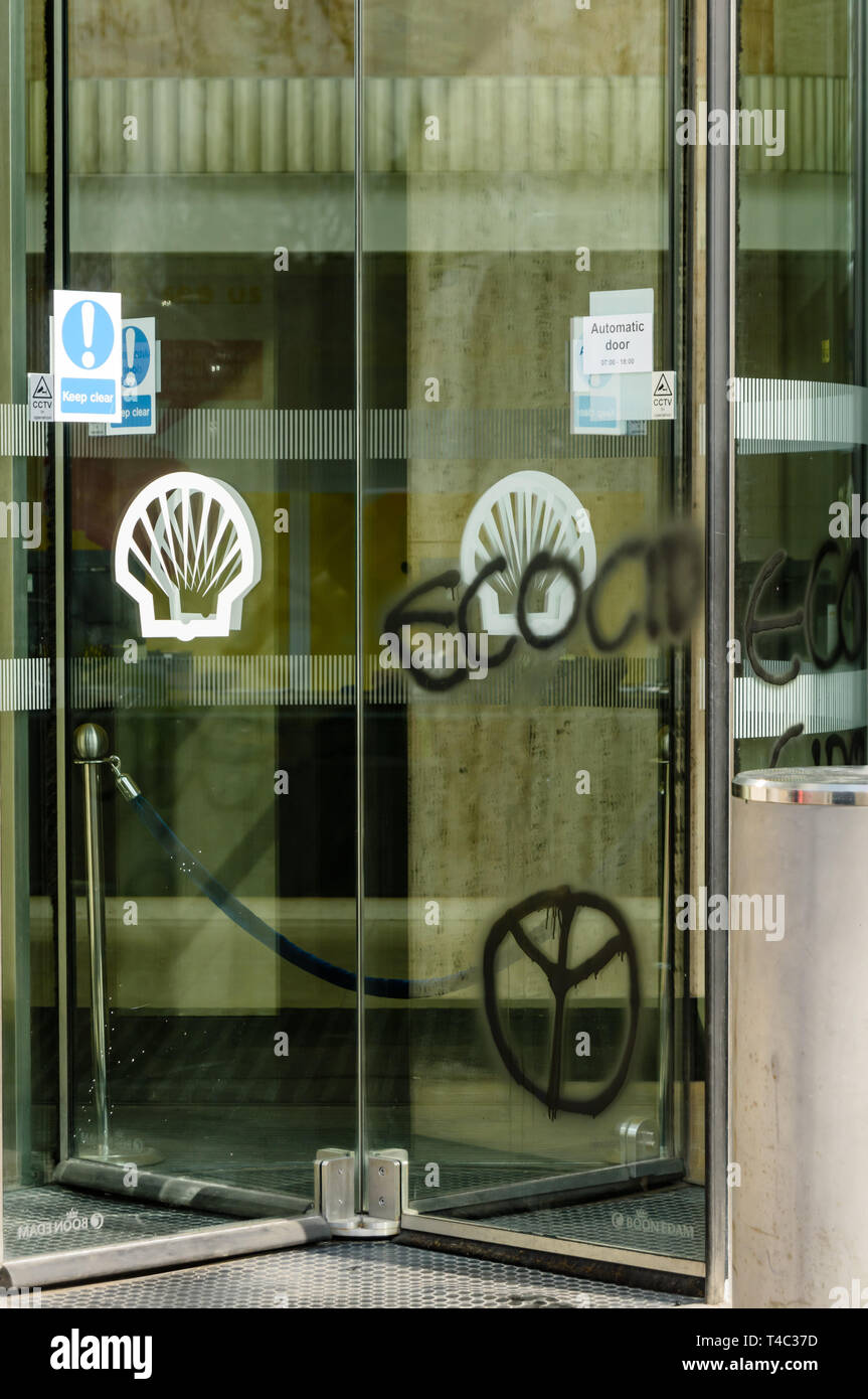 Saro wiwa shell hi-res stock photography and images - Alamy