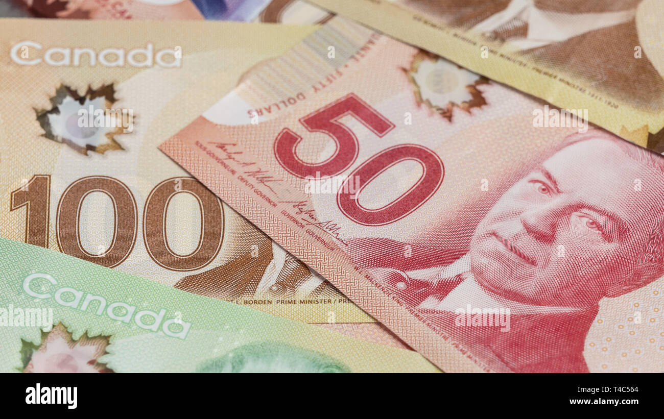 Canadian polymer banknotes hi-res stock photography and images - Alamy