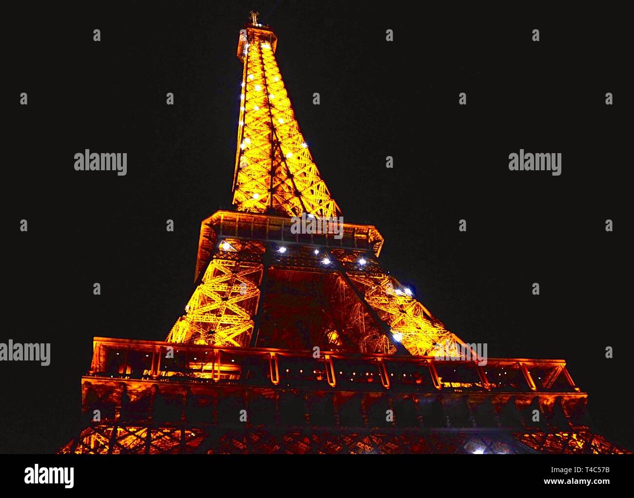 Smoke physical structure photos hi-res stock photography and images - Alamy
