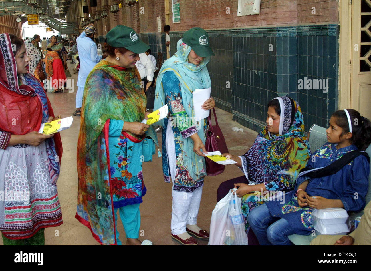 Pamphlet distribution hi-res stock photography and images - Alamy