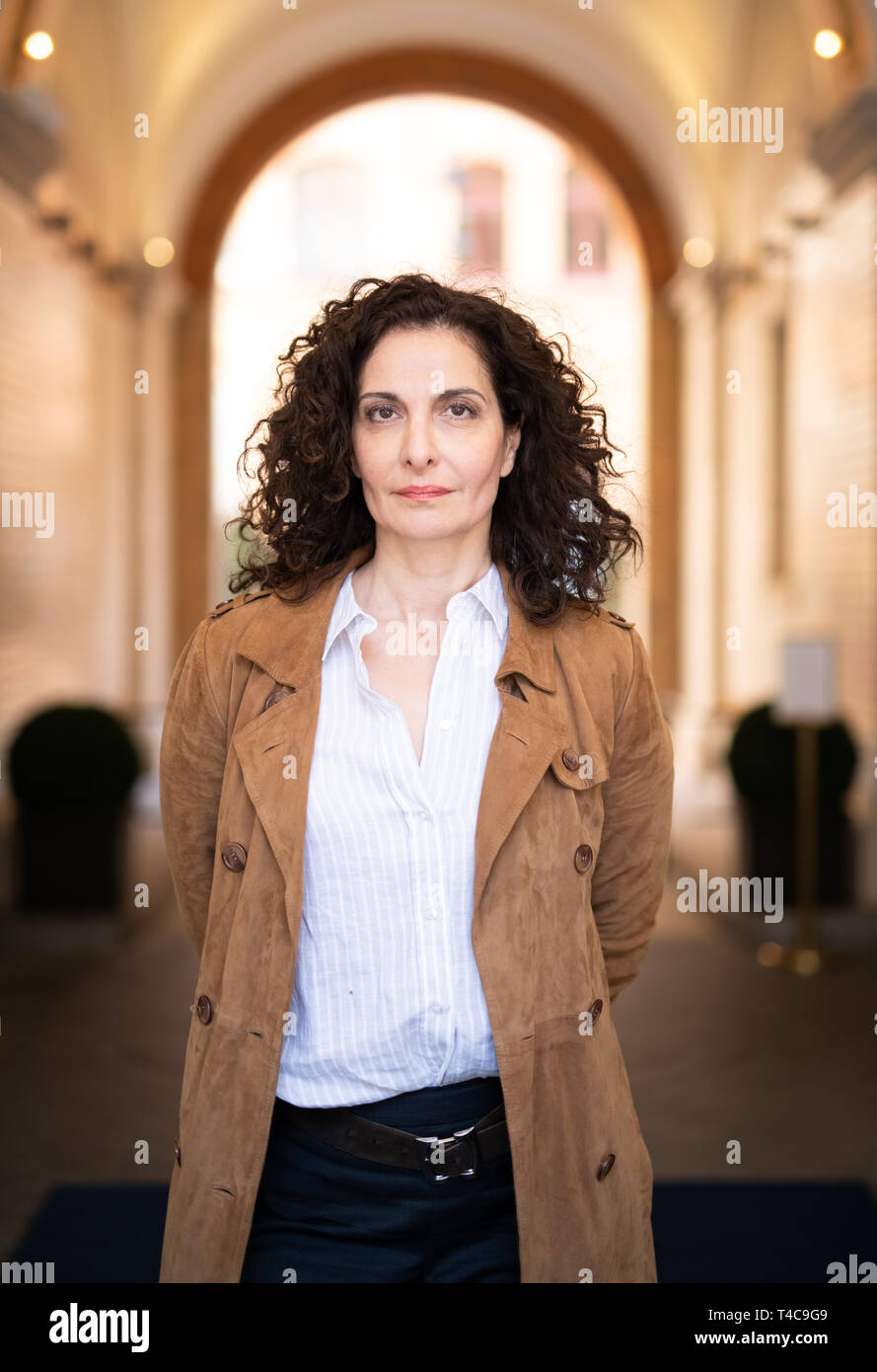 16 April 2019, Hamburg: The actress Proschat Madani (as Susanne ...