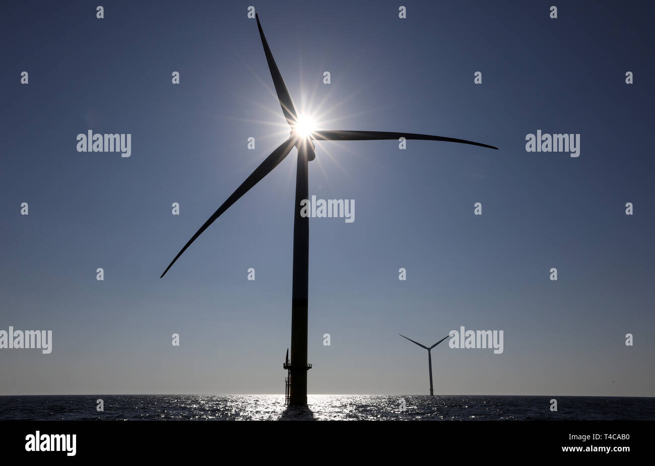 Sassnitz Mukran, Germany. 16th Apr, 2019. After the official ...