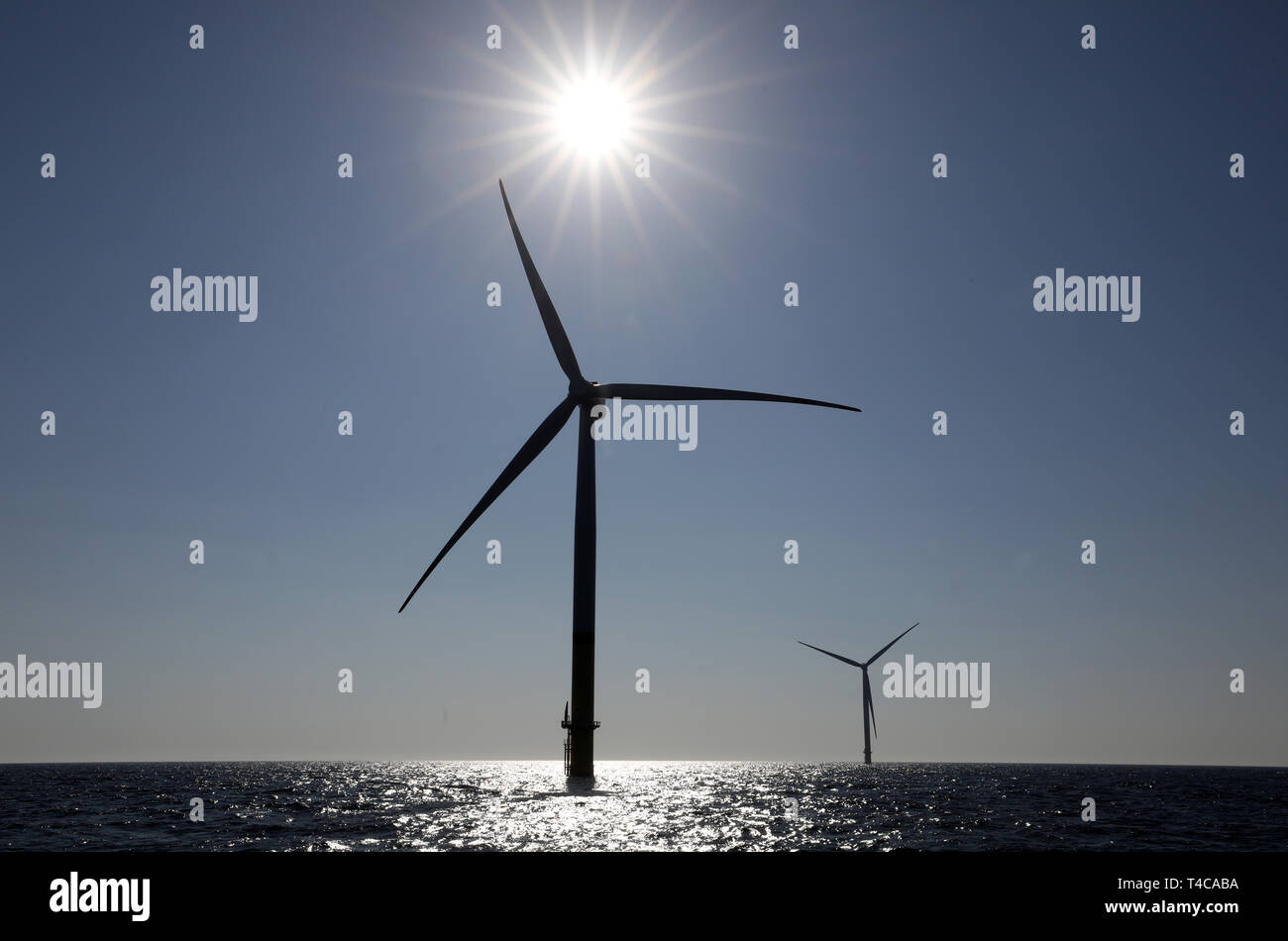 Sassnitz Mukran, Germany. 16th Apr, 2019. After the official ...