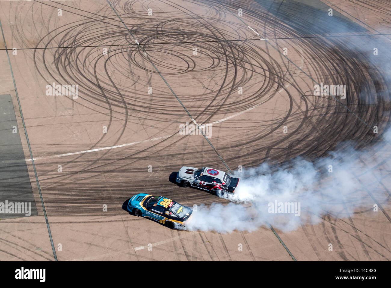 Music festivals above hi-res stock photography and images - Alamy