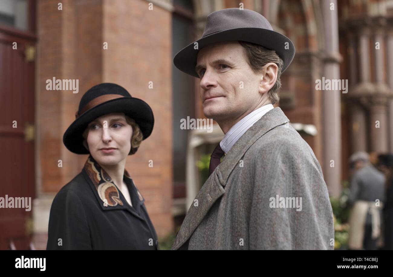Charles edwards downton abbey hi-res stock photography and images - Alamy