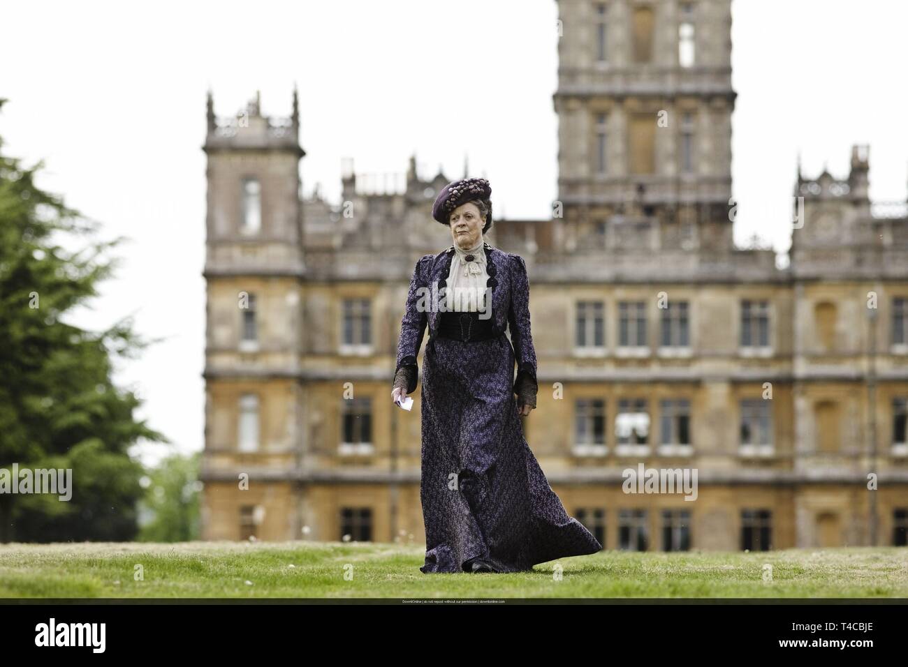 Maggie Smith Downton Abbey Wallpaper