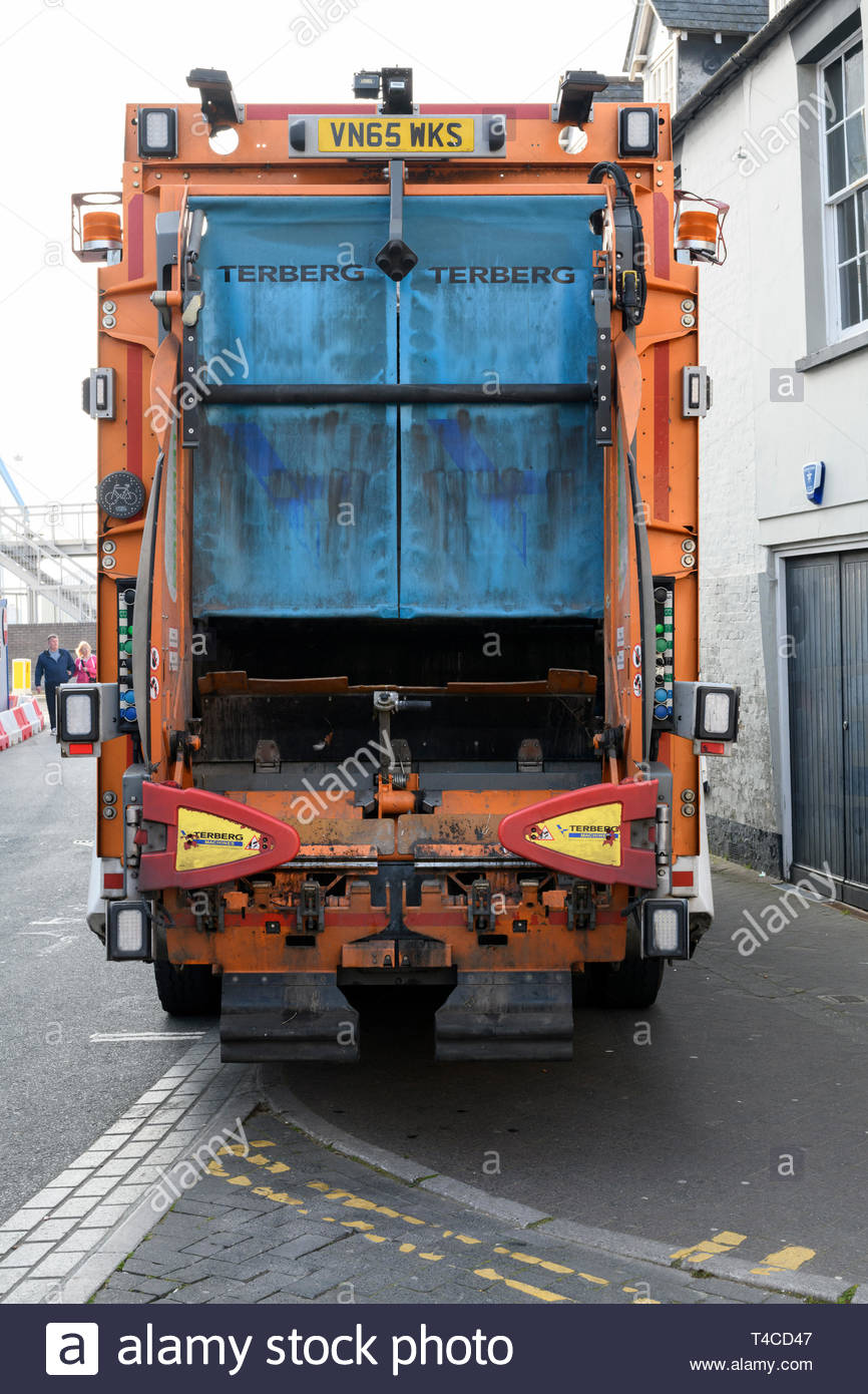 Rubbish Lorry High Resolution Stock Photography and Images - Alamy