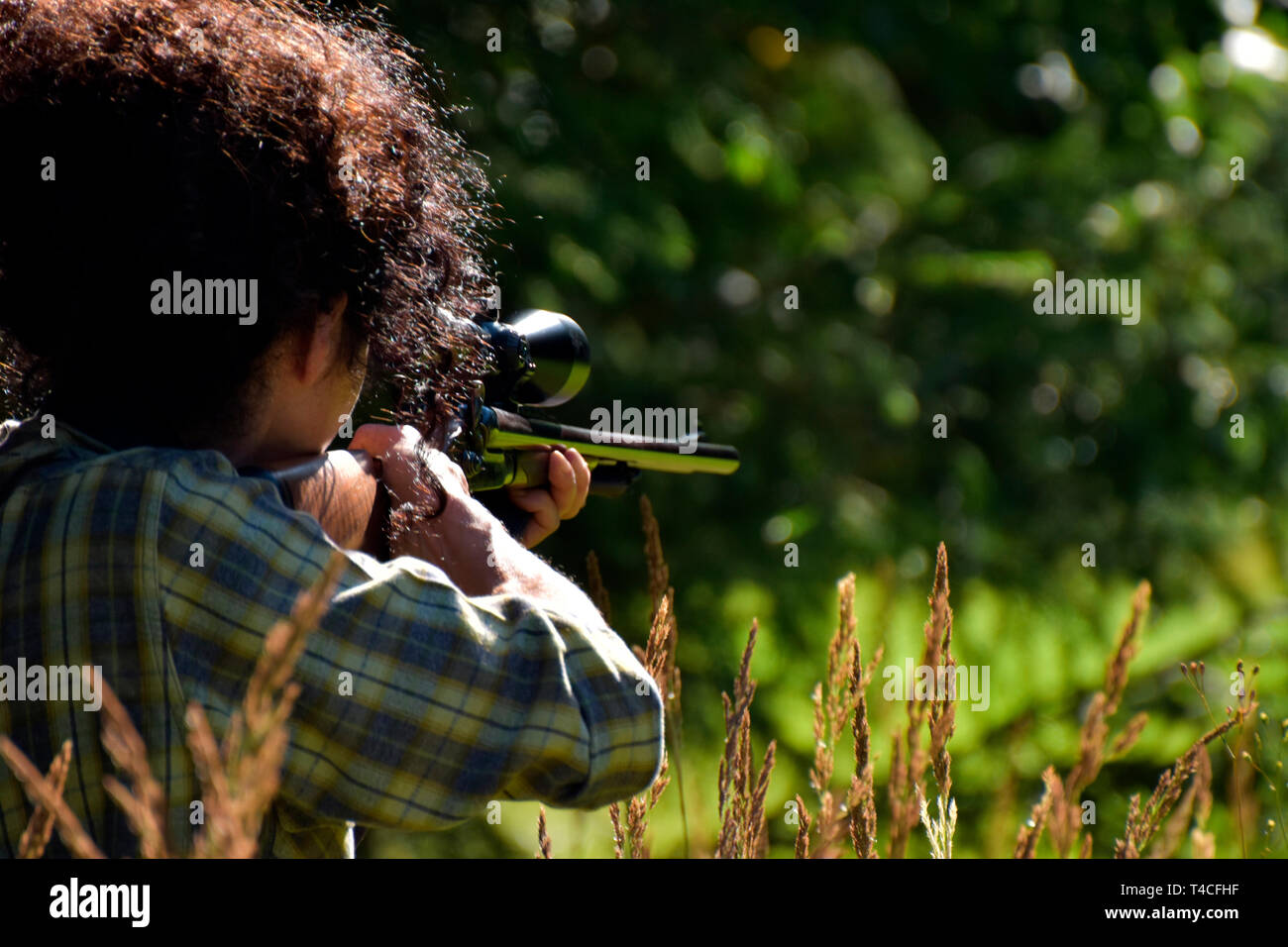 Huntswoman, shotgun, Germany Stock Photo - Alamy
