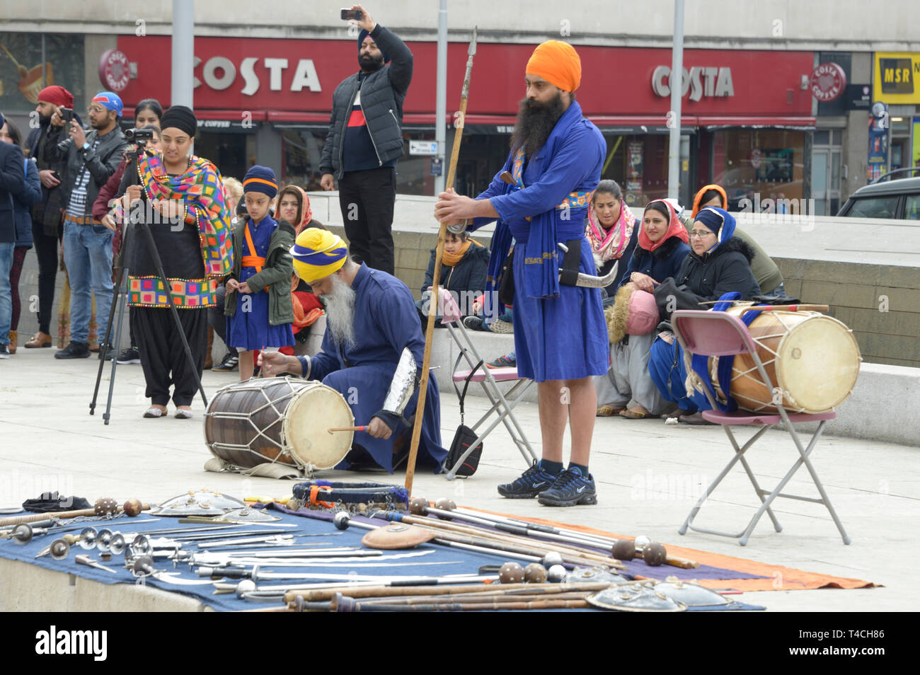 Sikh, Sword ceremony. Nottingham Stock Photo - Alamy