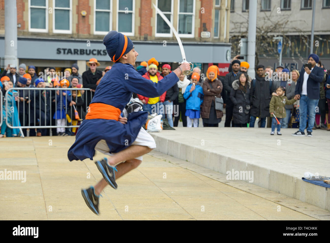 Dance celebration hi-res stock photography and images - Alamy