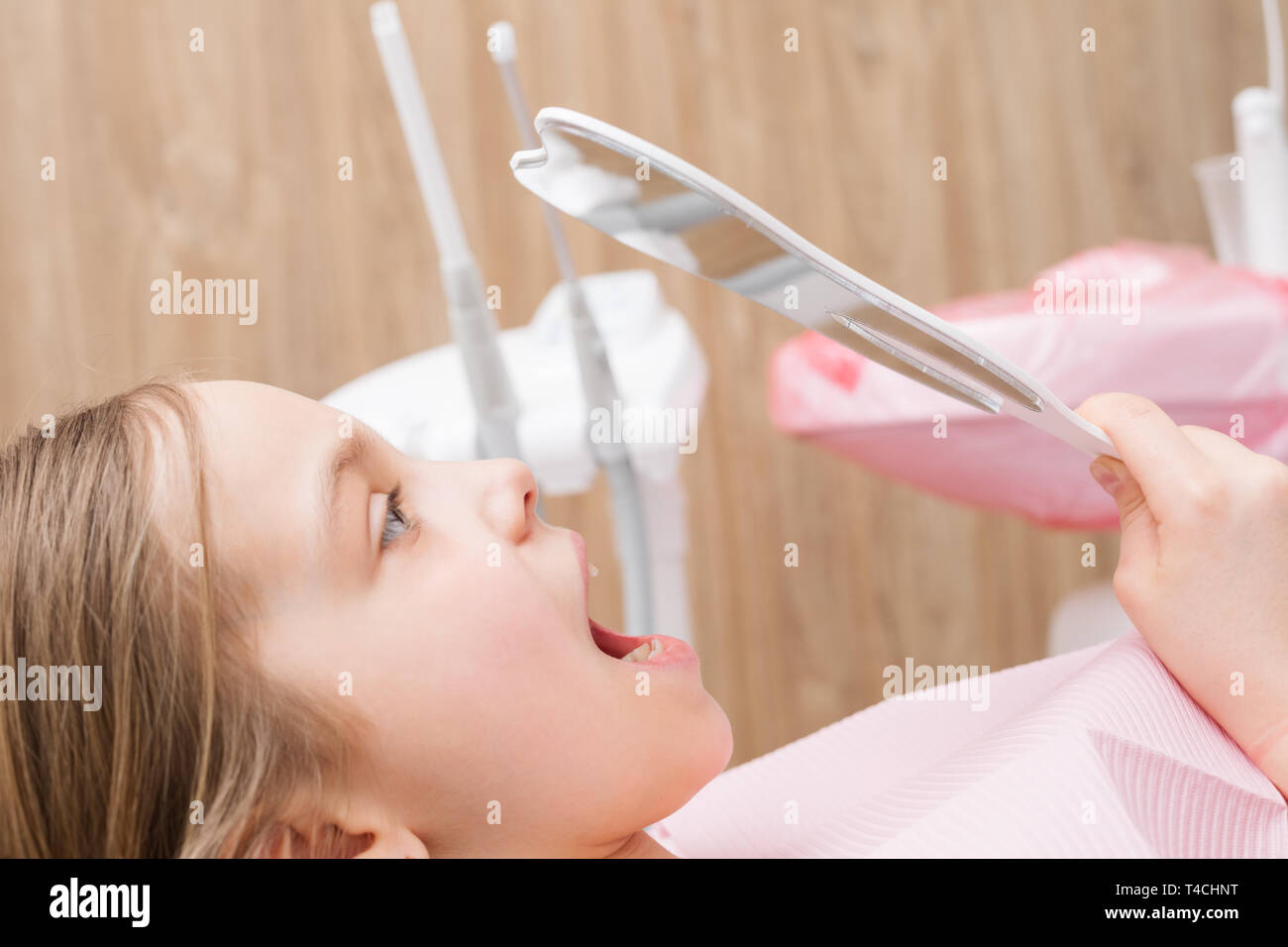 Patient fixed jaw in clinic hi-res stock photography and images - Alamy