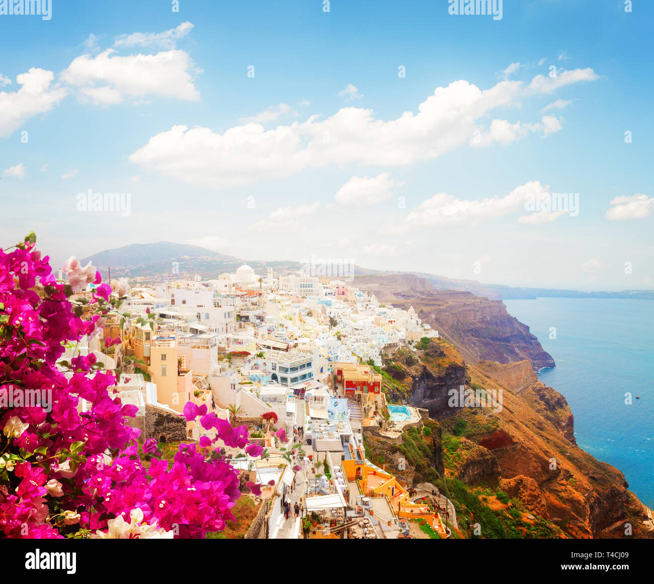 Beautiful scenery santorini city hi-res stock photography and images ...