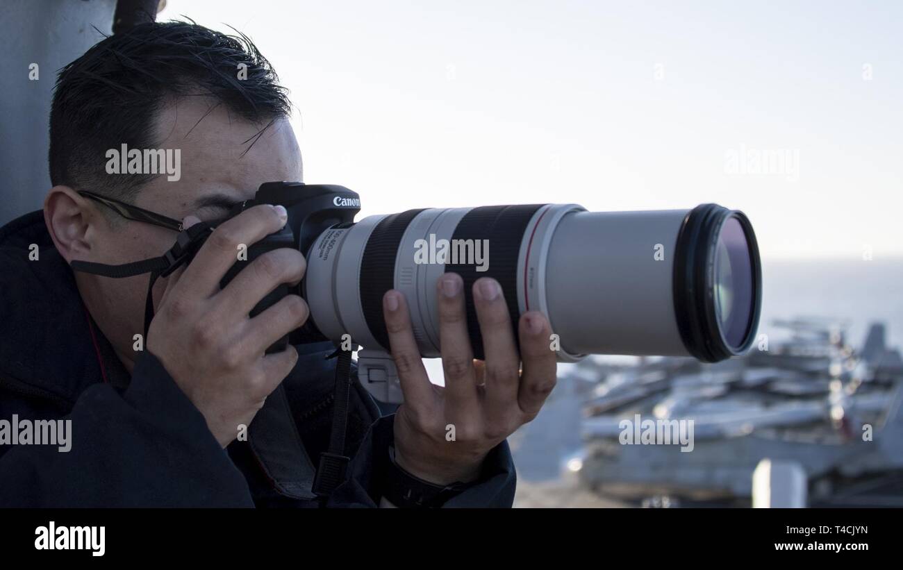 OCEAN (March 18, 2019) Intelligence Specialist 2nd Class Frank ...