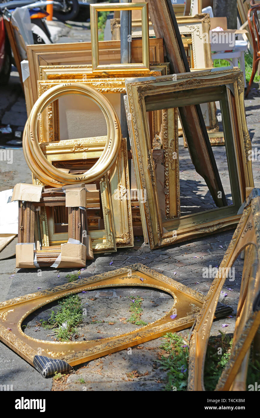 Rustic Golden Picture Art Frames at Antique Market Stock Photo - Alamy