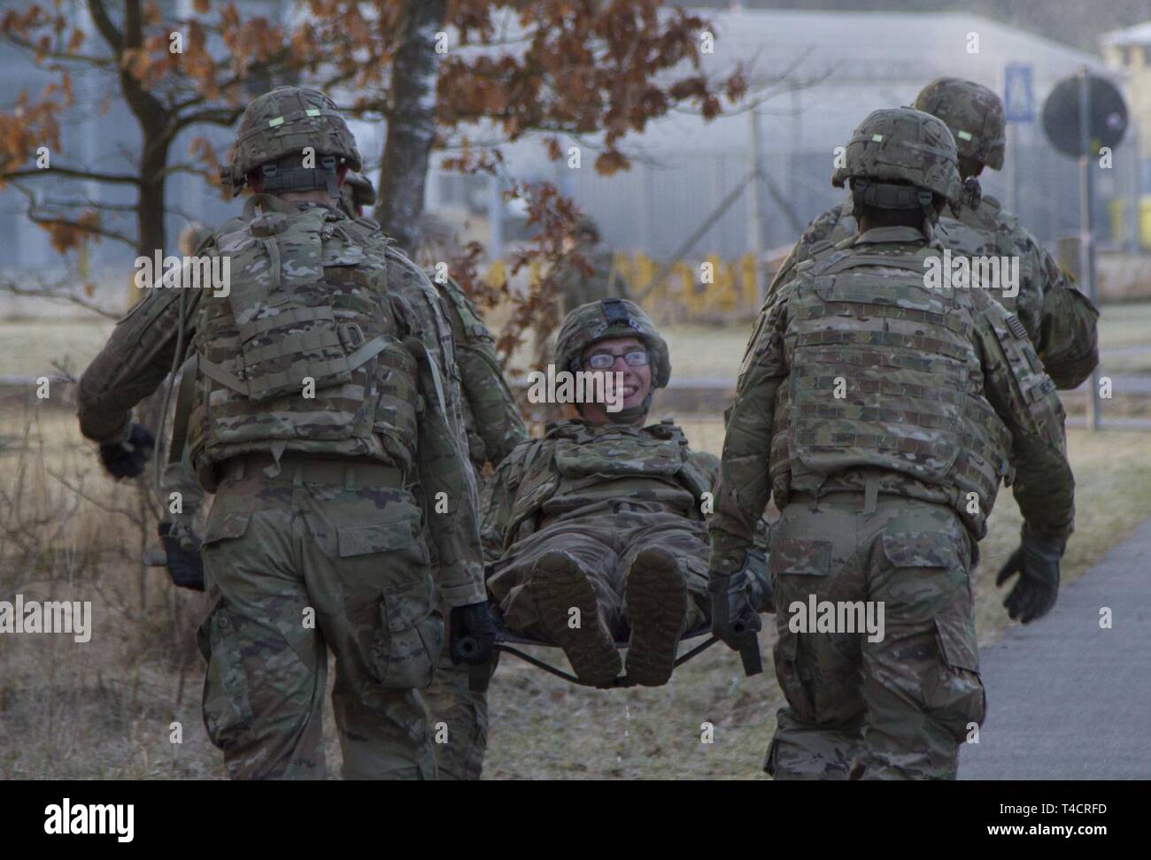 U.S. Army Soldiers with Alpha Company, 2nd Battalion, 34th Armored ...