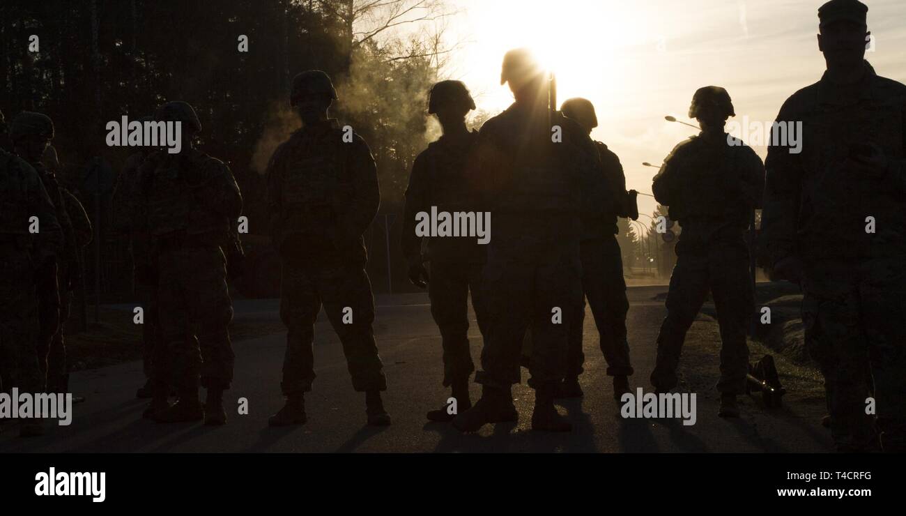 U.S. Army Soldier with Alpha Company, 2nd Battalion, 34th Armored ...