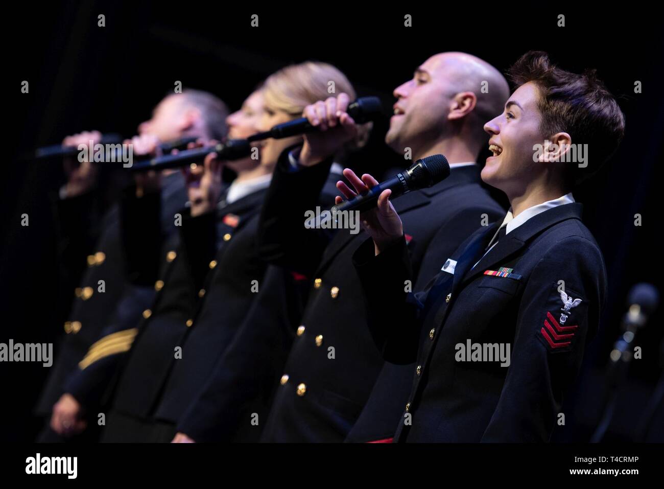 Amy broadbent hi-res stock photography and images - Alamy