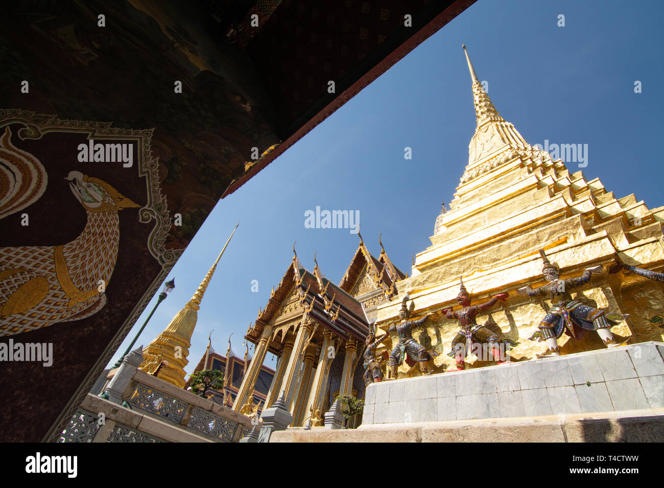 Buddhist stupa with a buddha inside hi-res stock photography and images ...
