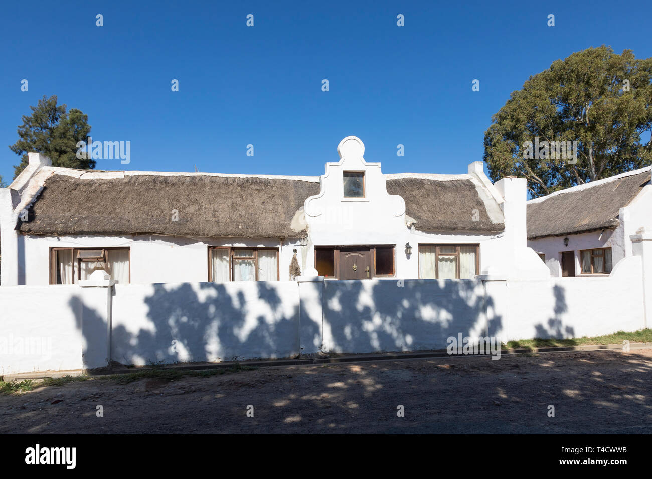 Dutch gable architecture hi-res stock photography and images - Alamy