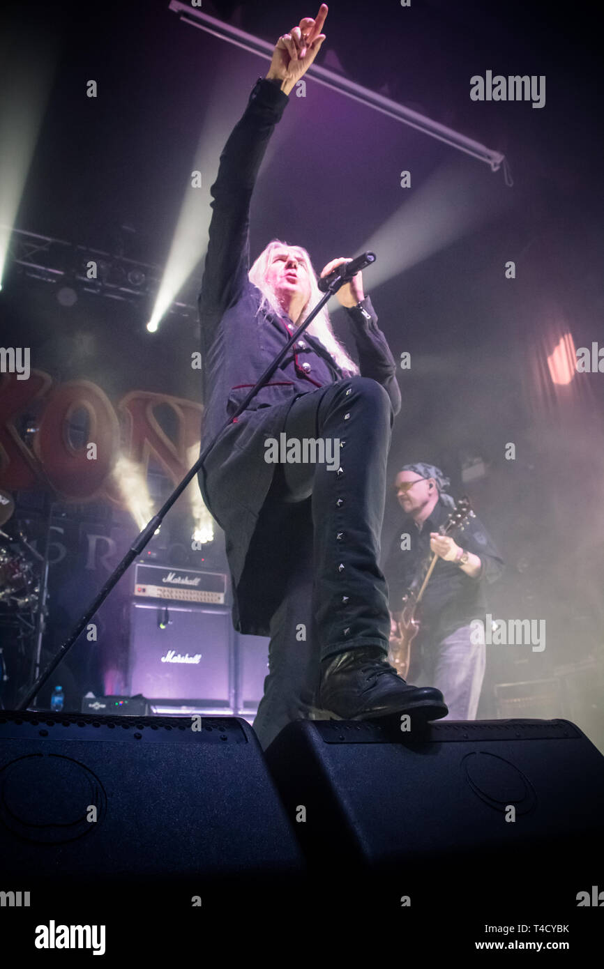 Saxon drummer hi-res stock photography and images - Alamy