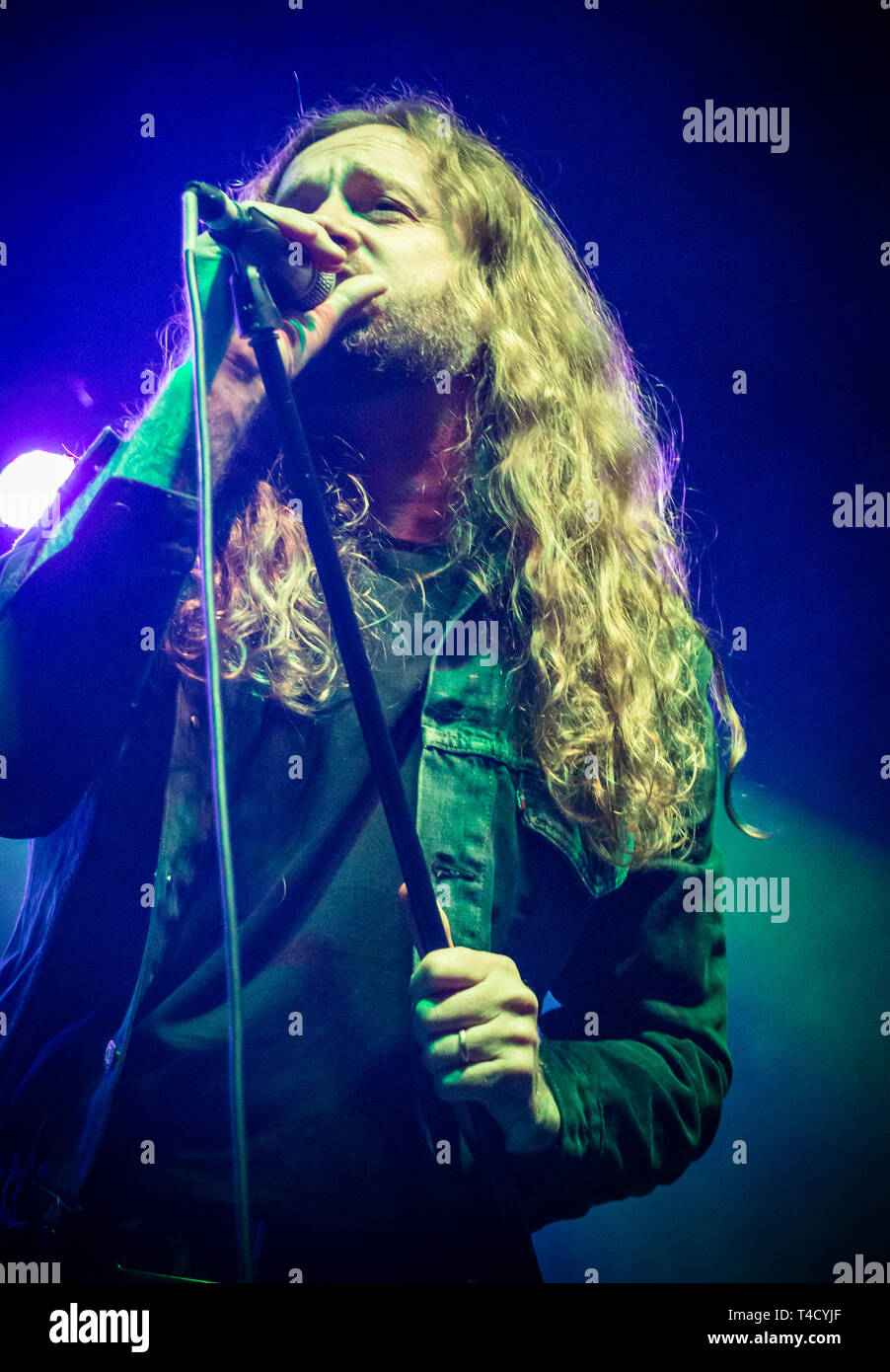 Fastway hi-res stock photography and images - Alamy