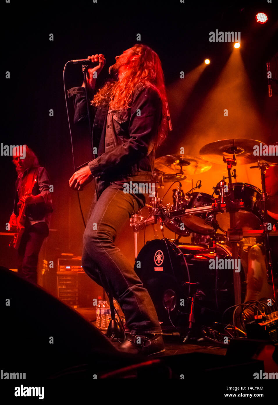 Fastway hi-res stock photography and images - Alamy