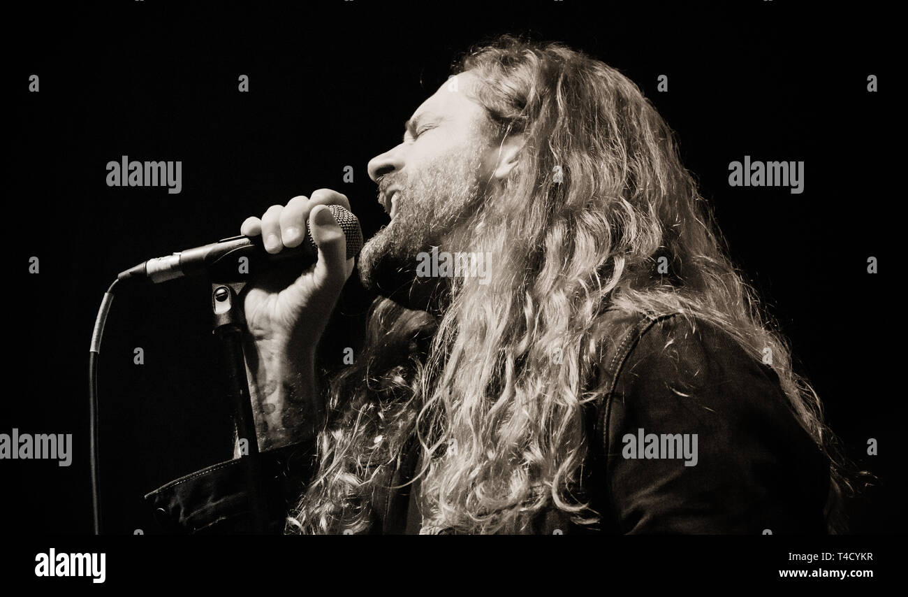 Fastway hi-res stock photography and images - Alamy