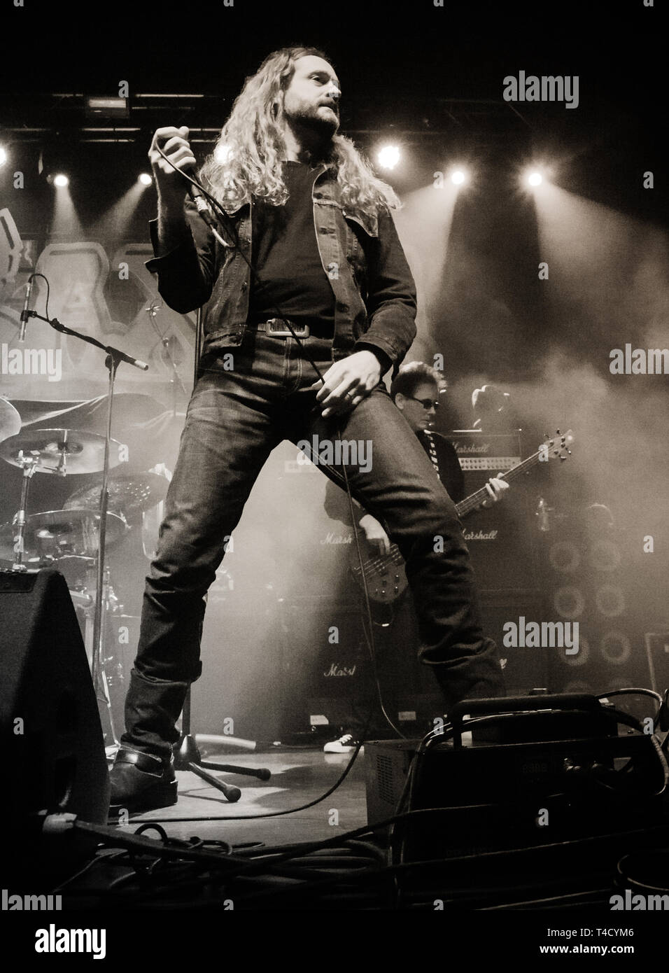 Fastway hi-res stock photography and images - Alamy