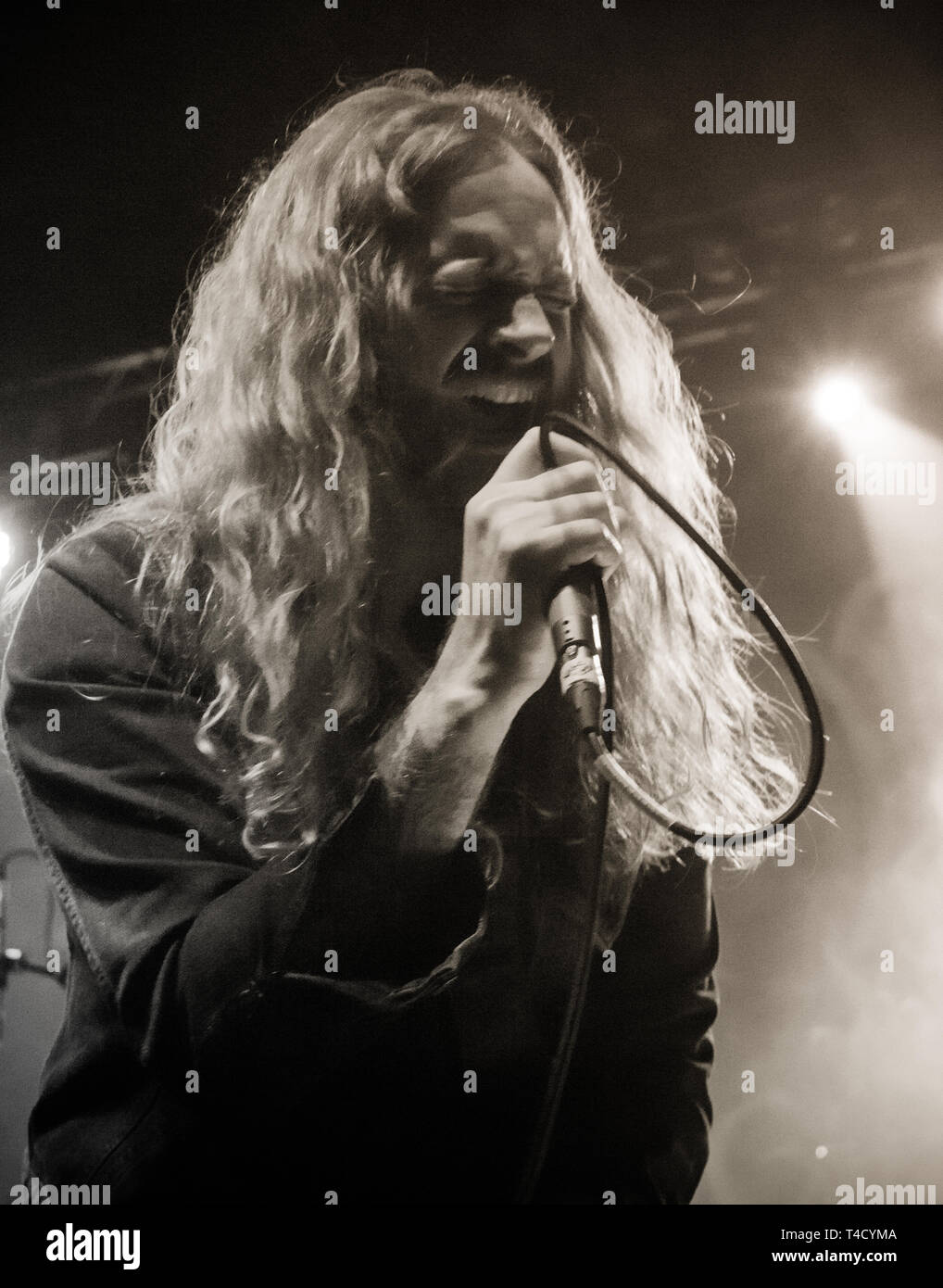 Fastway hi-res stock photography and images - Alamy