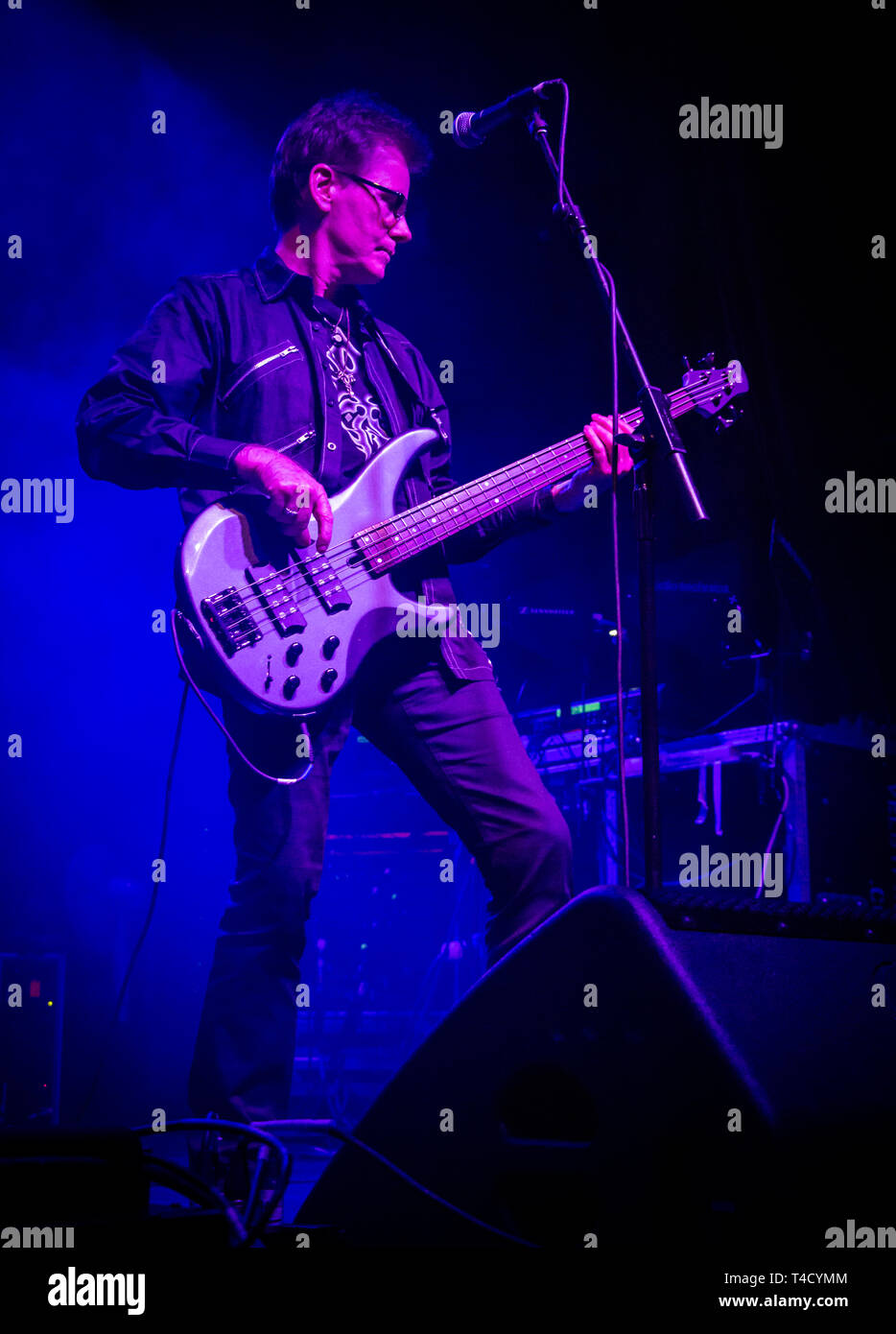 Fastway hi-res stock photography and images - Alamy