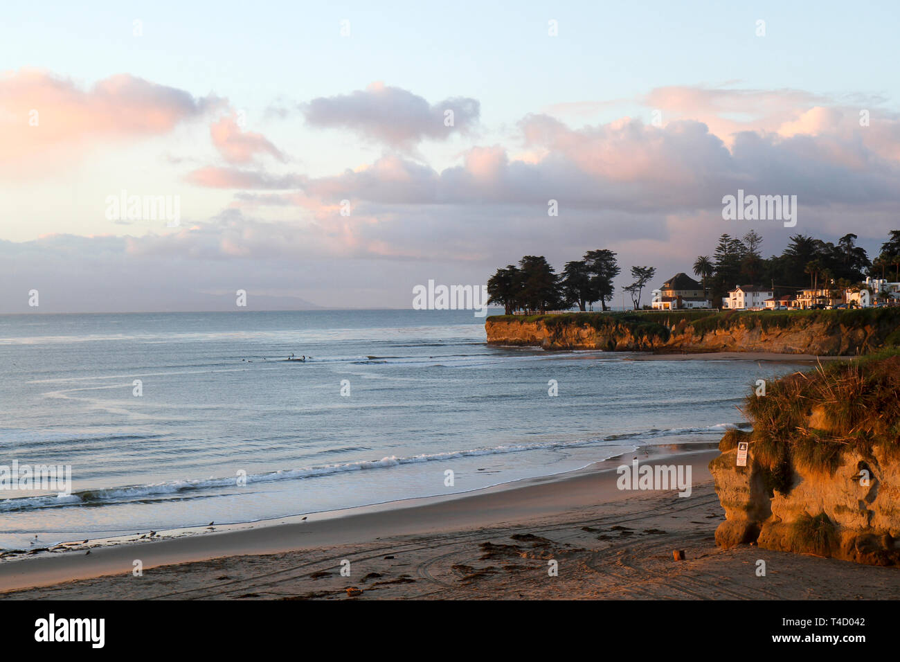 Cowell's beach hi-res stock photography and images - Alamy