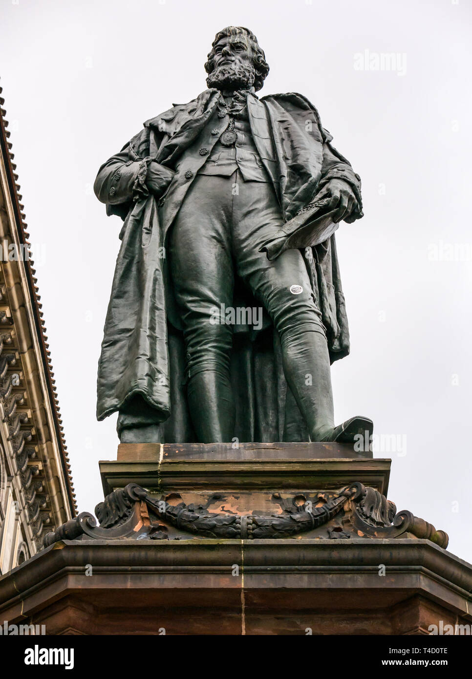Statue of William Chambers by John Rhind, Chambers Street, Edinburgh ...