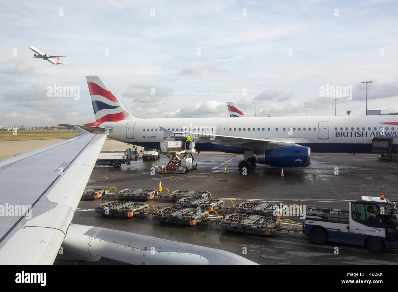 Planes at Heathrow airport, London, UK Stock Photo - Alamy