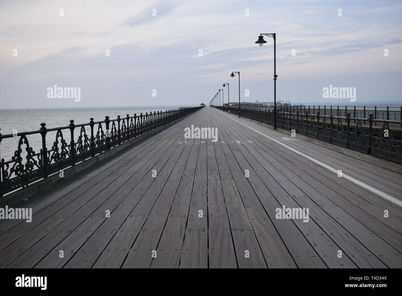 Ryde Pier Isle of Wight showing Pier and walkway Esplanade Stock Photo ...