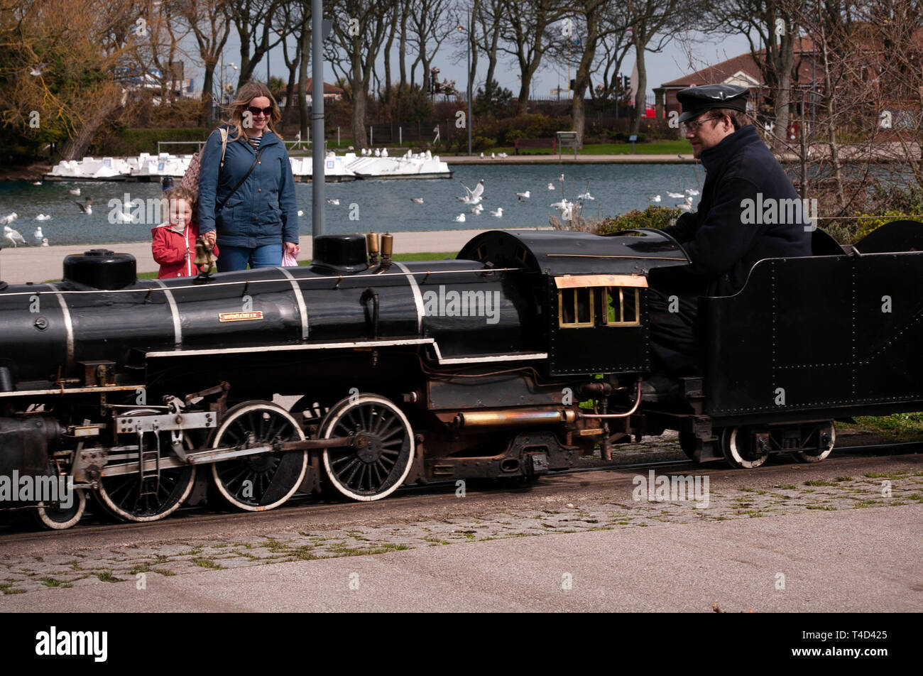 Miniature steam train, South Marine Park South Shields Stock Photo - Alamy