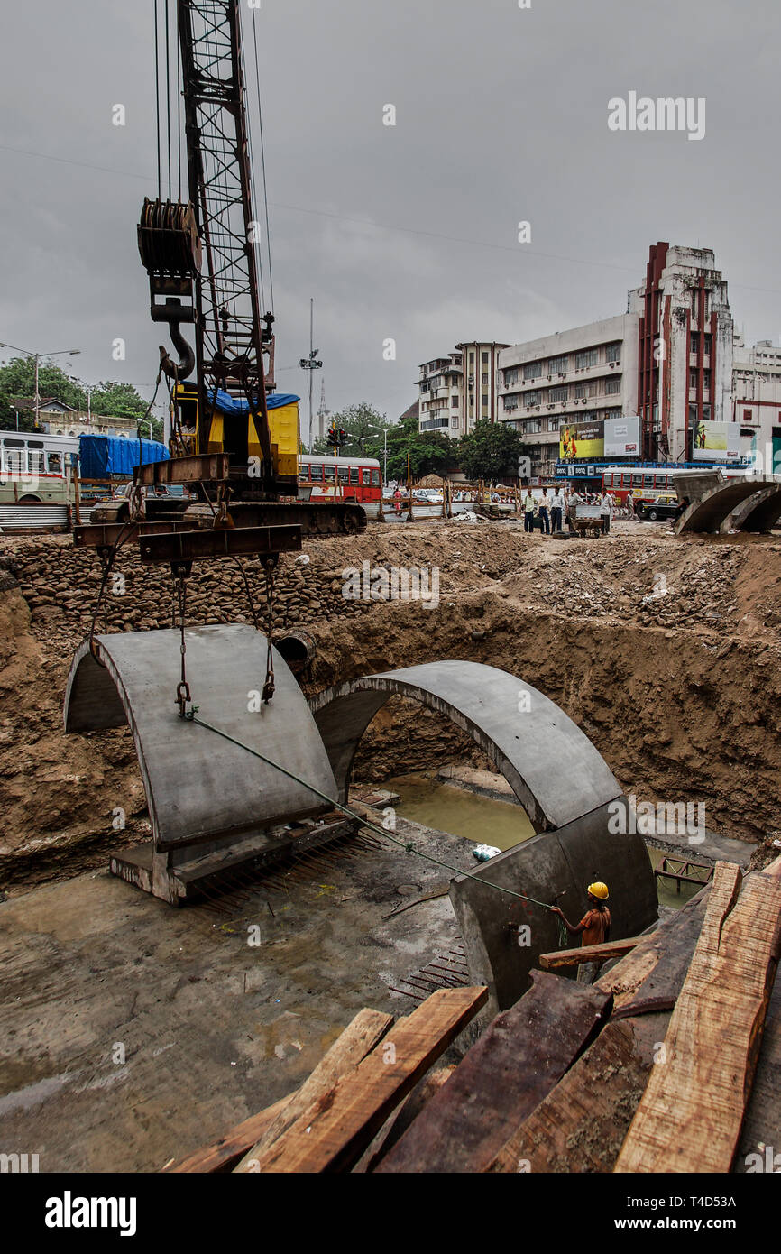 21-jun-2005 curved precast concrete slab subway under construction near ...