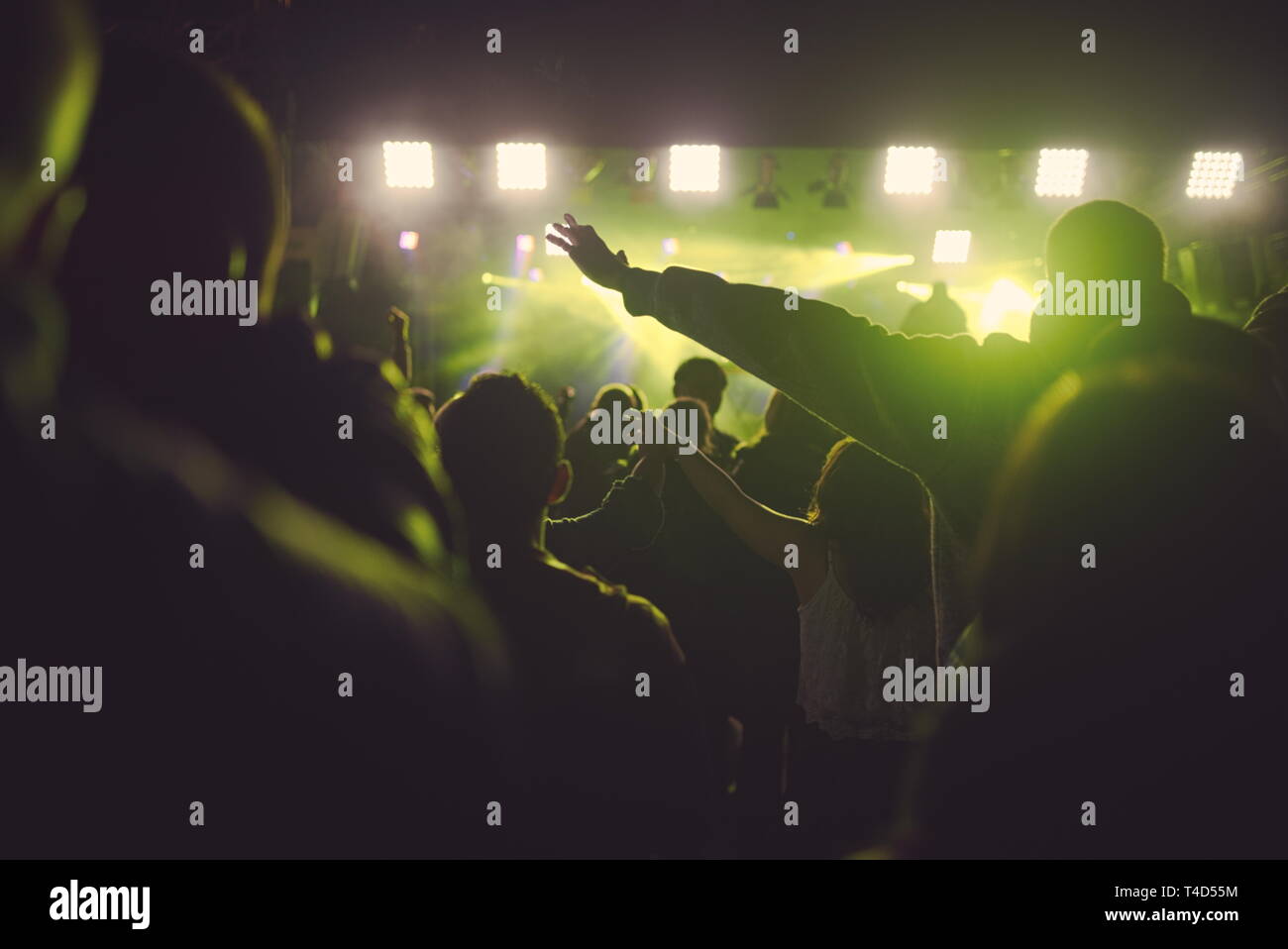 Backlit people hi-res stock photography and images - Alamy