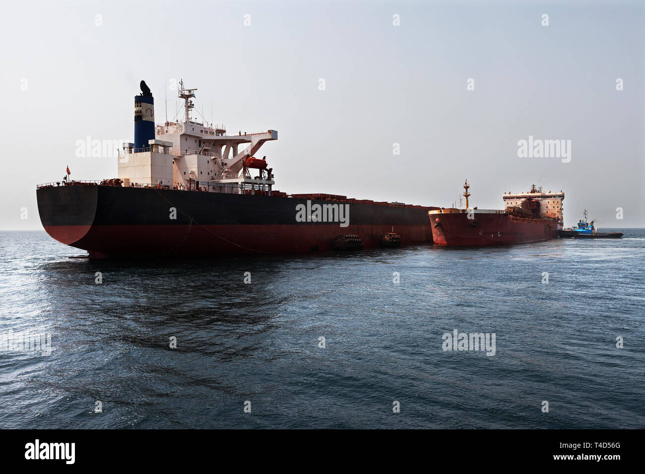 From transhipper hi-res stock photography and images - Alamy