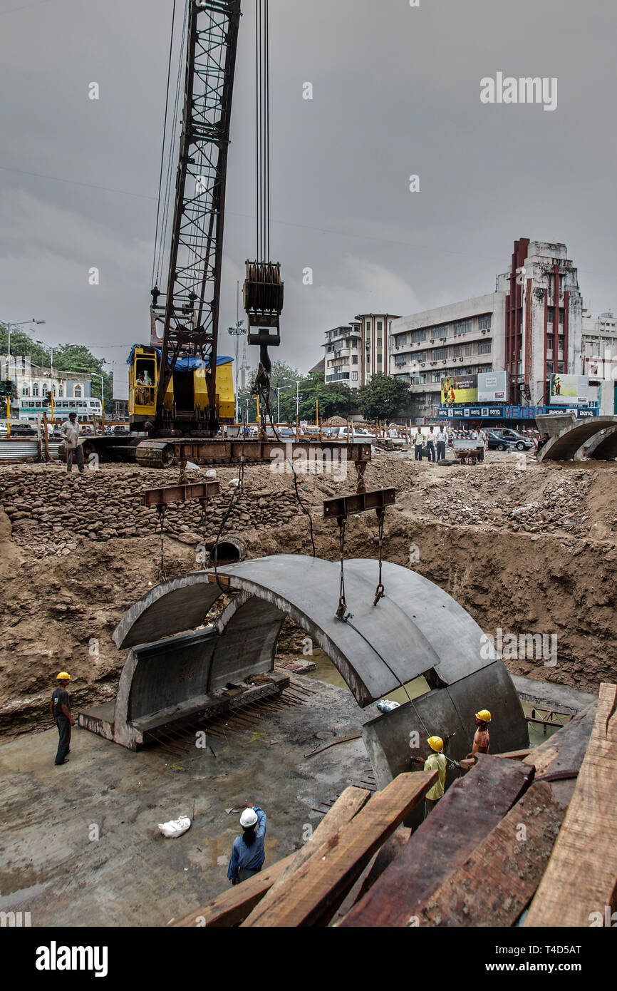 21-jun-2005 curved precast concrete slab subway under construction near ...