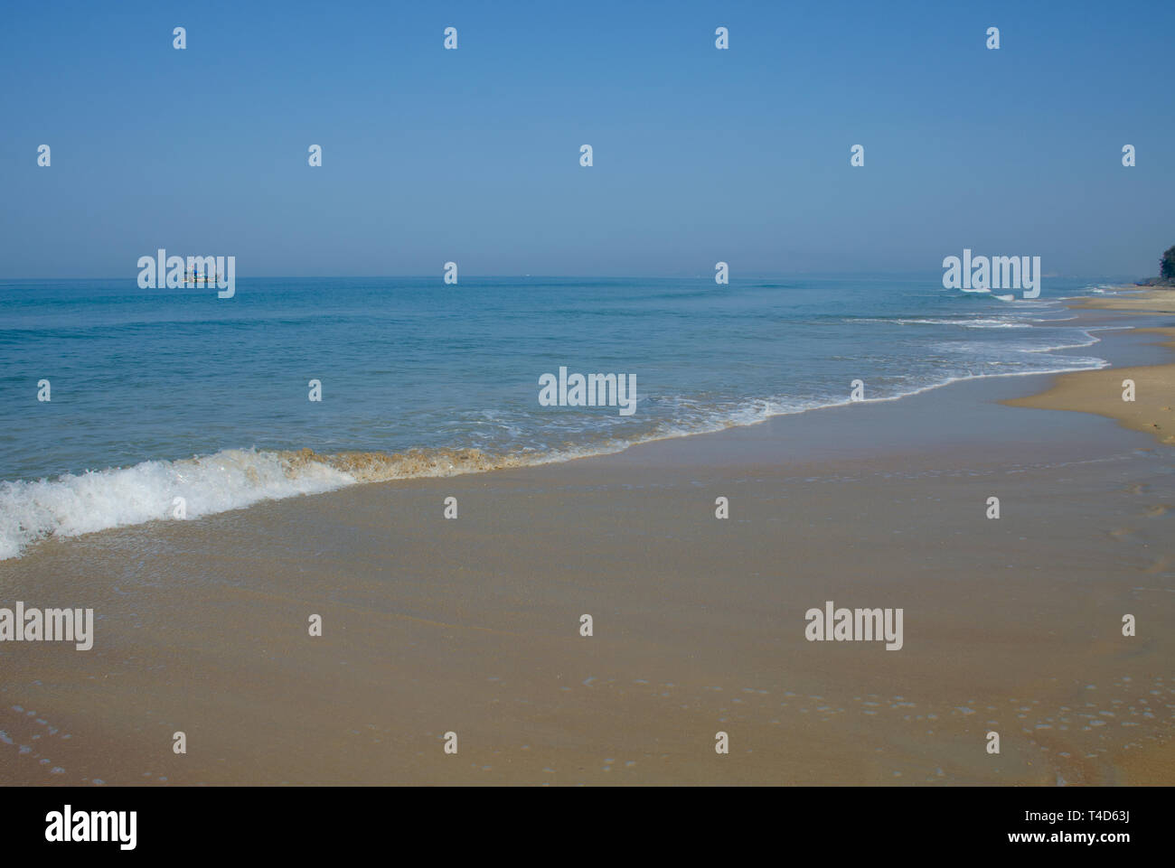 Beautiful landscape the Arabian Sea in Goa India Stock Photo - Alamy