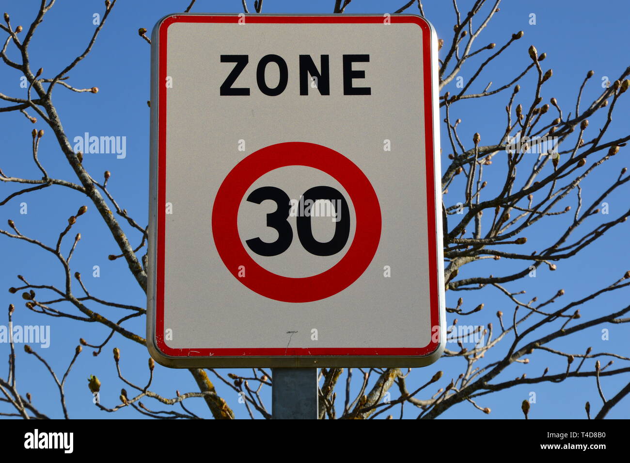 Speed limit sign from France Stock Photo - Alamy
