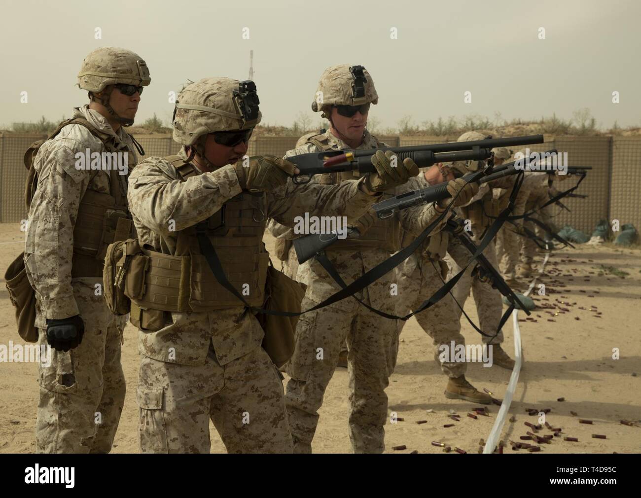 Mossberg 590a1 12 gauge shotgun hi-res stock photography and images - Alamy