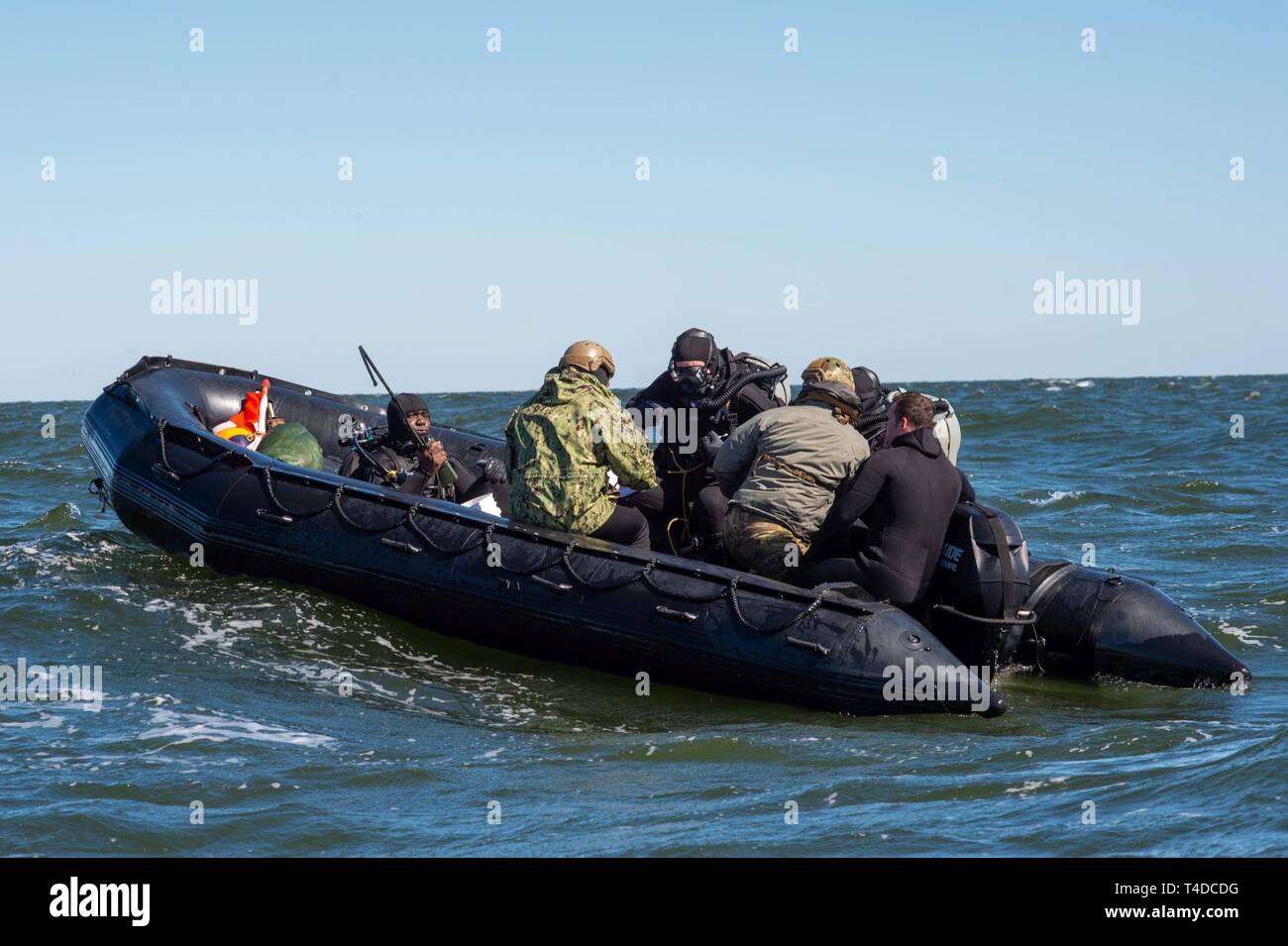 ATLANTIC OCEAN (March 23, 2019) Sailors assigned to Explosive Ordnance ...