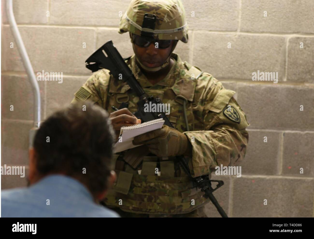 163rd military intelligence battalion hi-res stock photography and ...