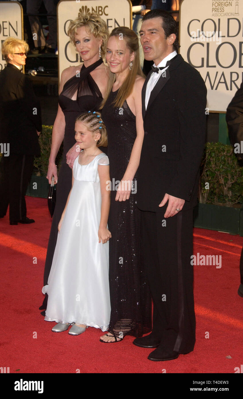 LOS ANGELES, CA. January 25, 2004: ANTONIO BANDERAS & MELANIE GRIFFITH ...