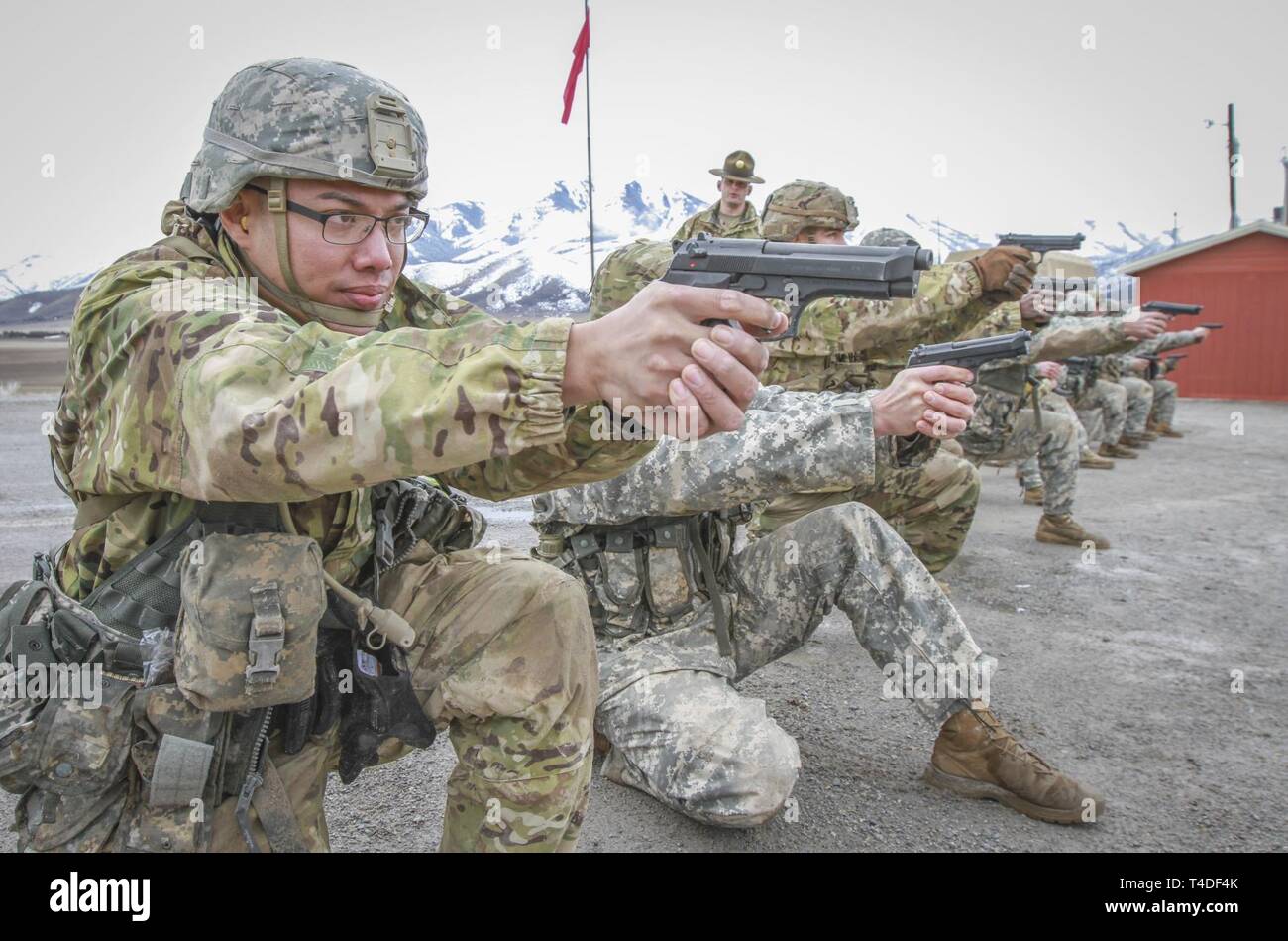 Army Reserve Staff Sgt. Manod Vongxay (left), a medical noncommissioned ...